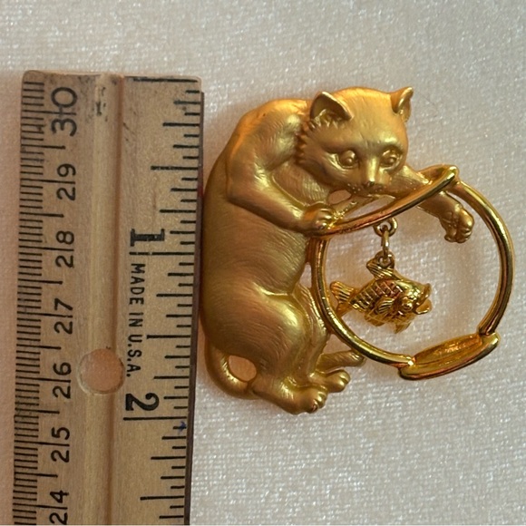 Jonette Jewelry | Jewelry | Vintage Jj Cat With Fish Bowl Brooch | Poshmark
